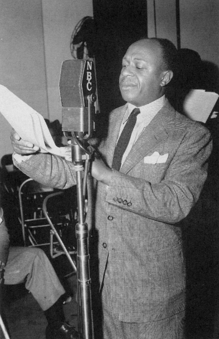 “Hollywood Goes to Harlem”: Radio’s Creation of an African-American ...